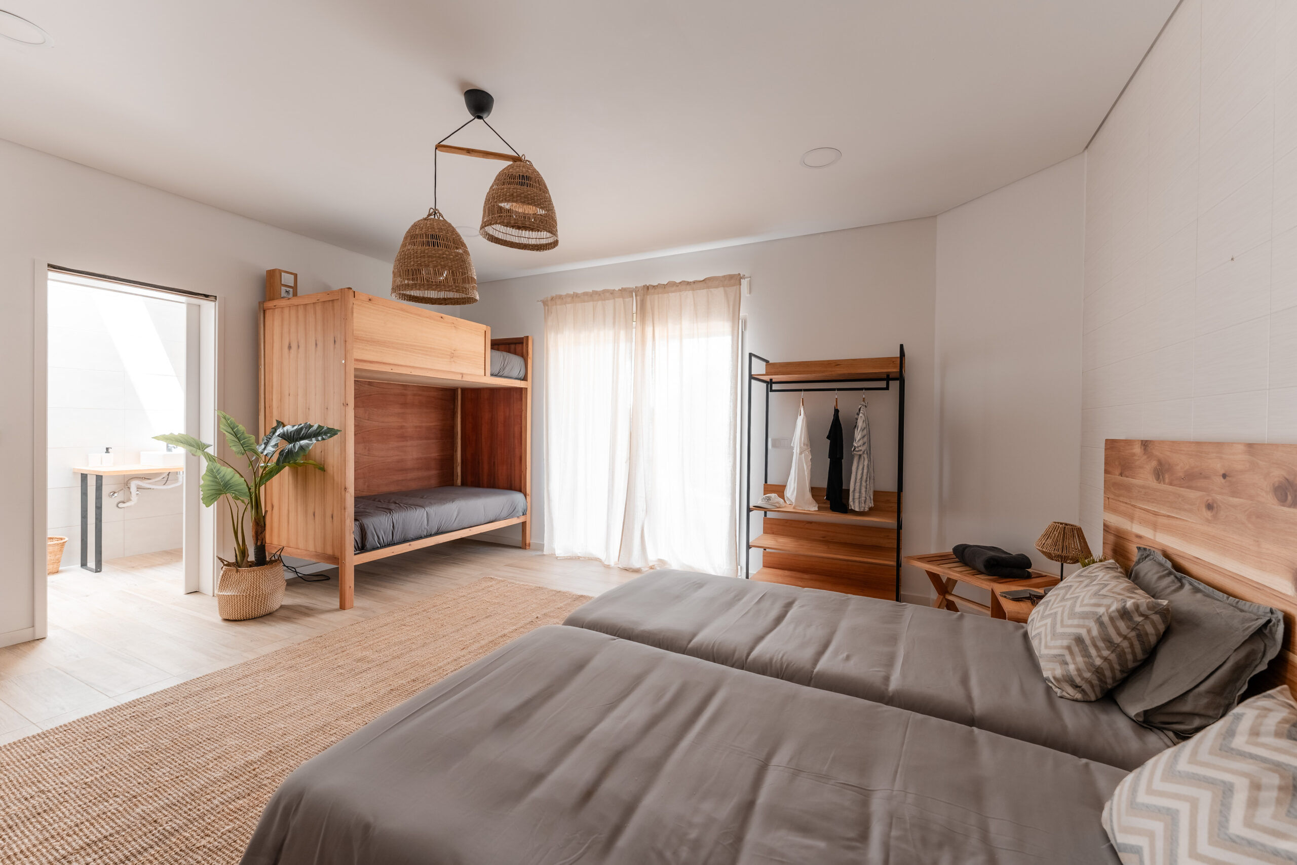 Pure Surfcamp Azoren | Surfcamps.de